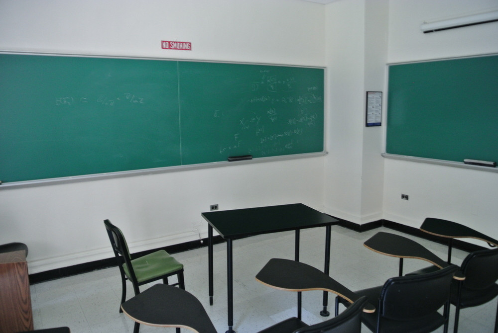 Mathematics Classroom Information and Photos | University Registrar